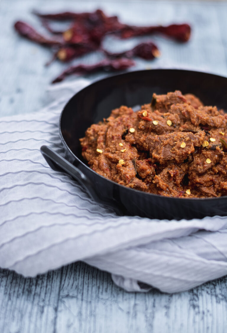 Delicious Bruneian Beef Rendang - Romandian Masala