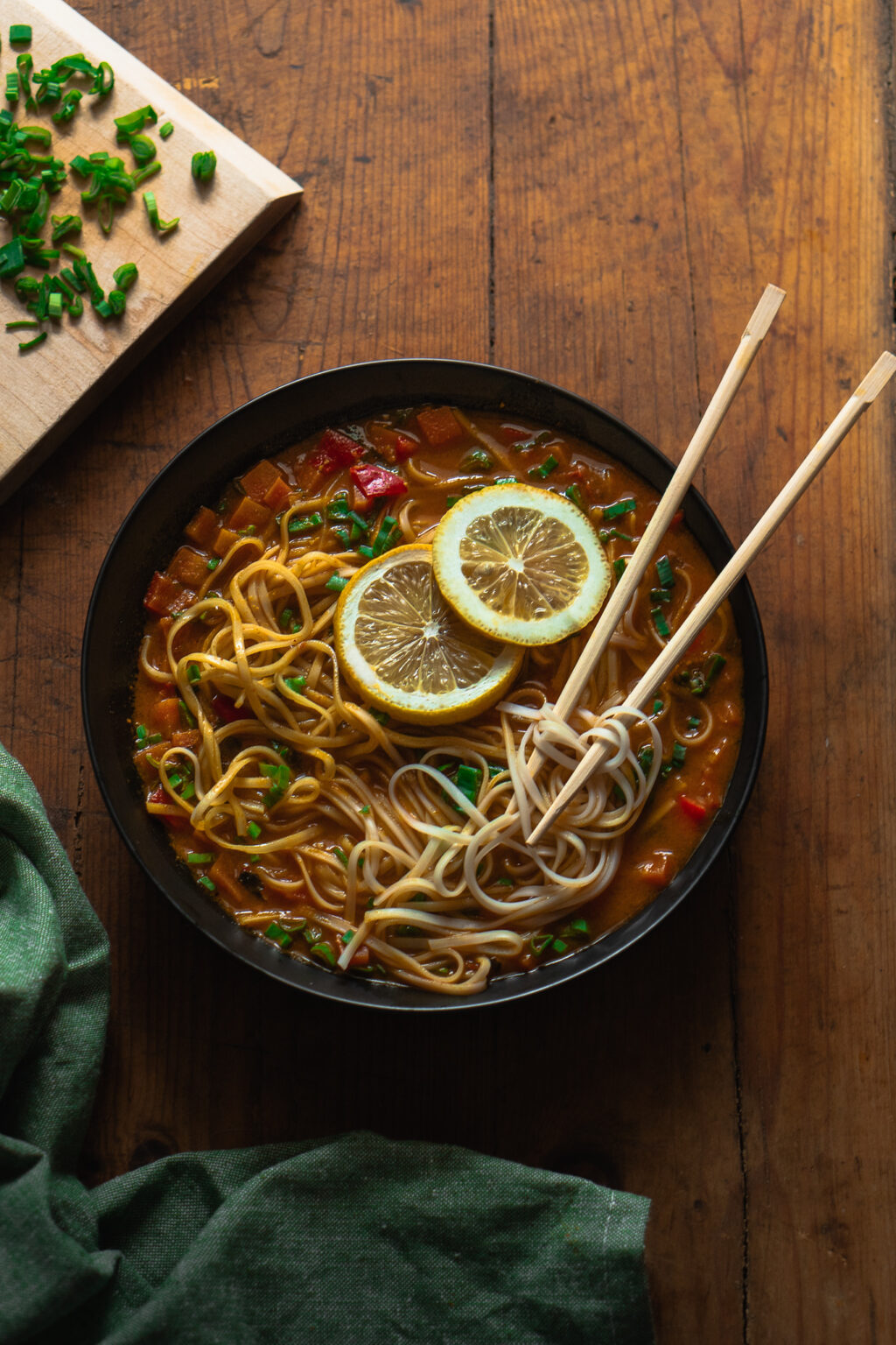 Quick and Delicious Tibetan Soup (Thukpa) - Romandian Masala